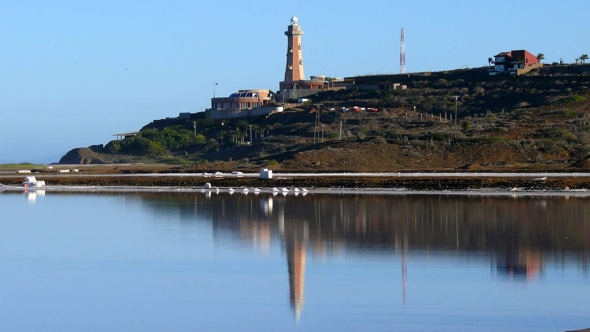 Faro de Punta Ballena | Margarita La Perla del Caribe